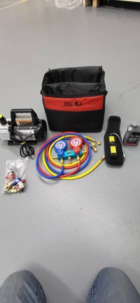 71094 XTREME POWER Rotary Vane Vacuum Pump Kit